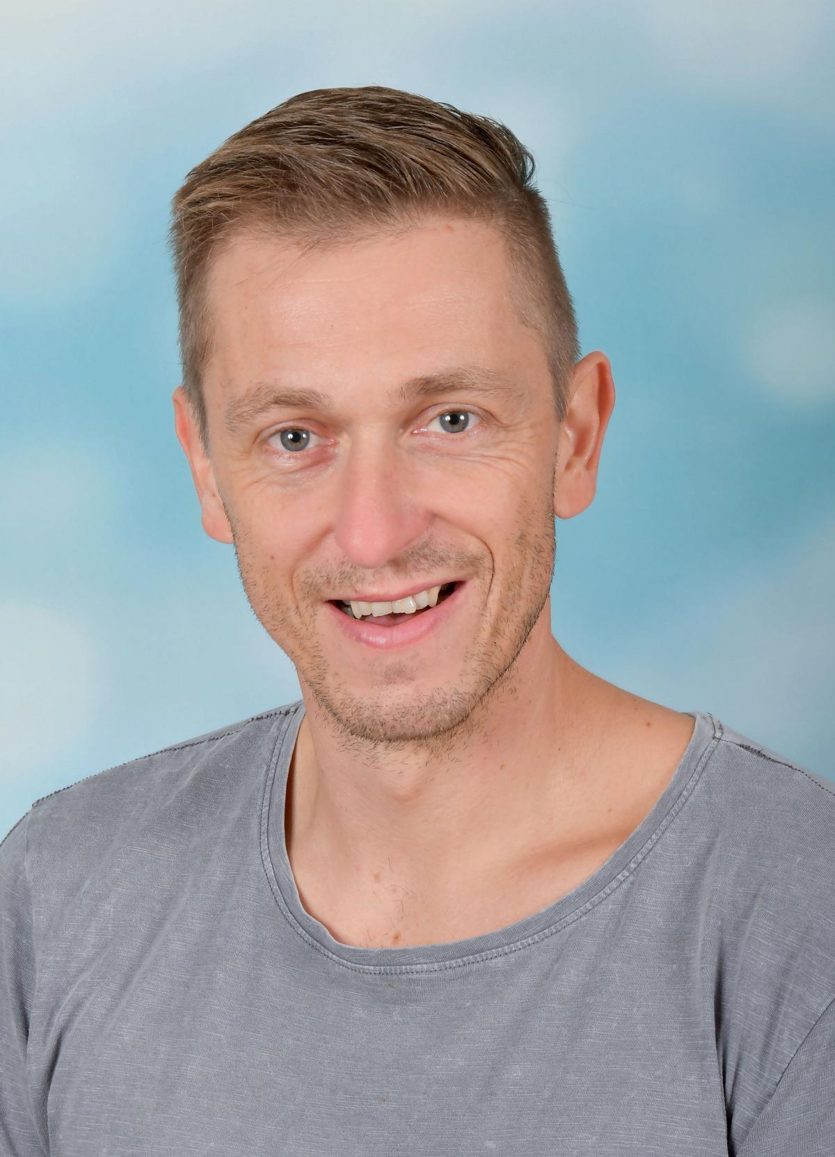 Lehrerinnen + Lehrer - Berufsschulen - Land Steiermark